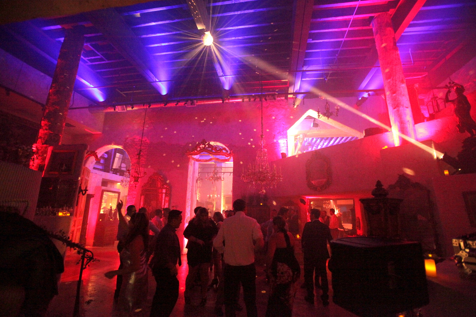 D'Angelo Lighting | Wedding, Event and Architectural Lighting