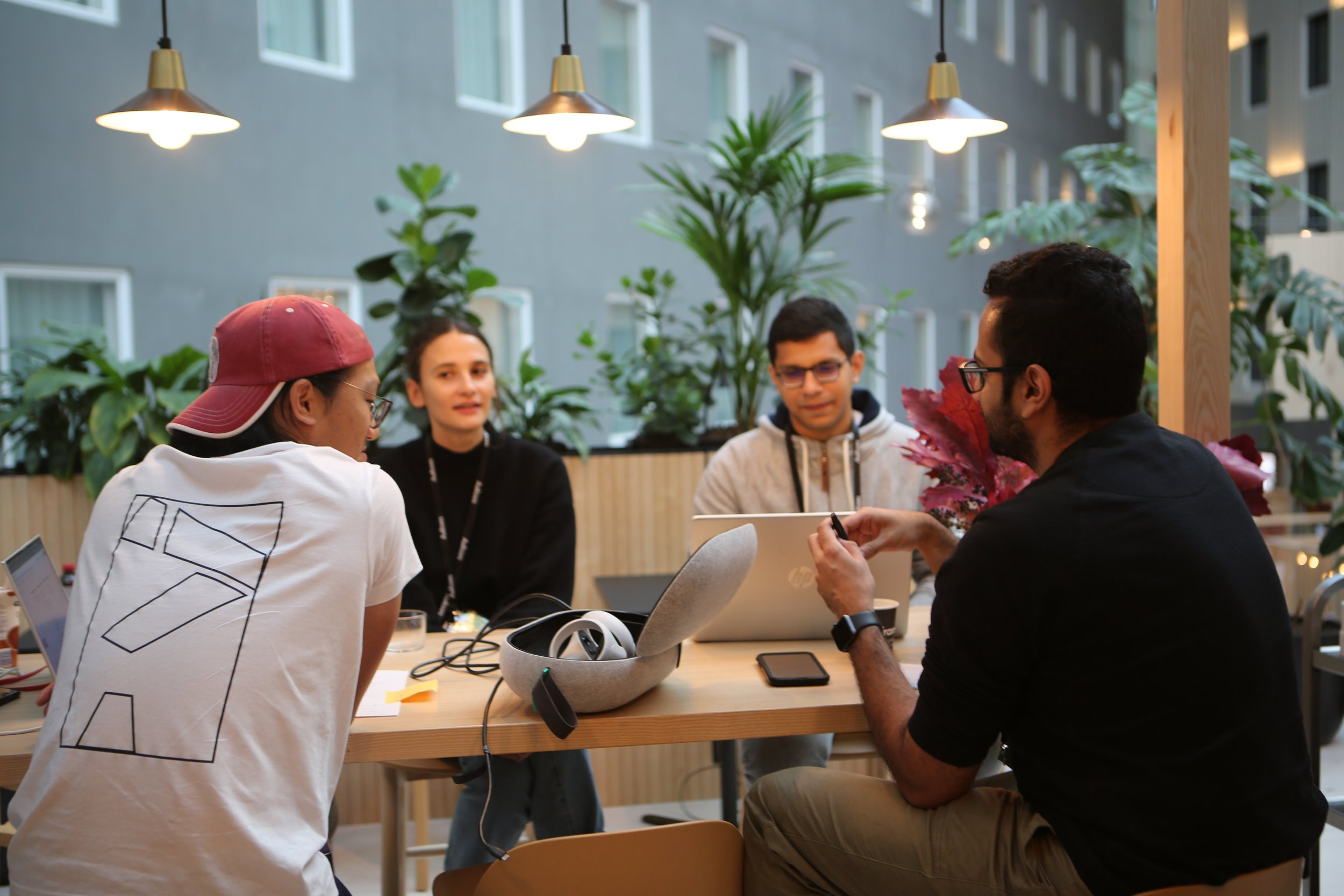 Design Thinking but in a Hackathon: Recap of DASH 2022