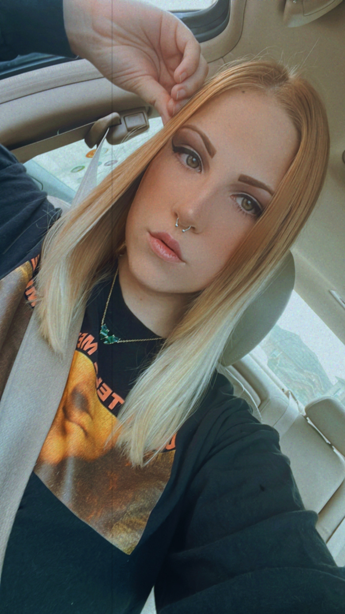 Sara-Beth Smith on SHOWGRAPHERS