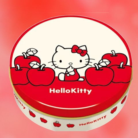 HELLO KITTY APPLE 🍎 CREAM SAND AND CHOCOLATE 🍫 | Oishii Japan Snacks