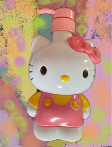 HELLO KITTY SPRAY BOTTLE | Oishii Japan Snacks