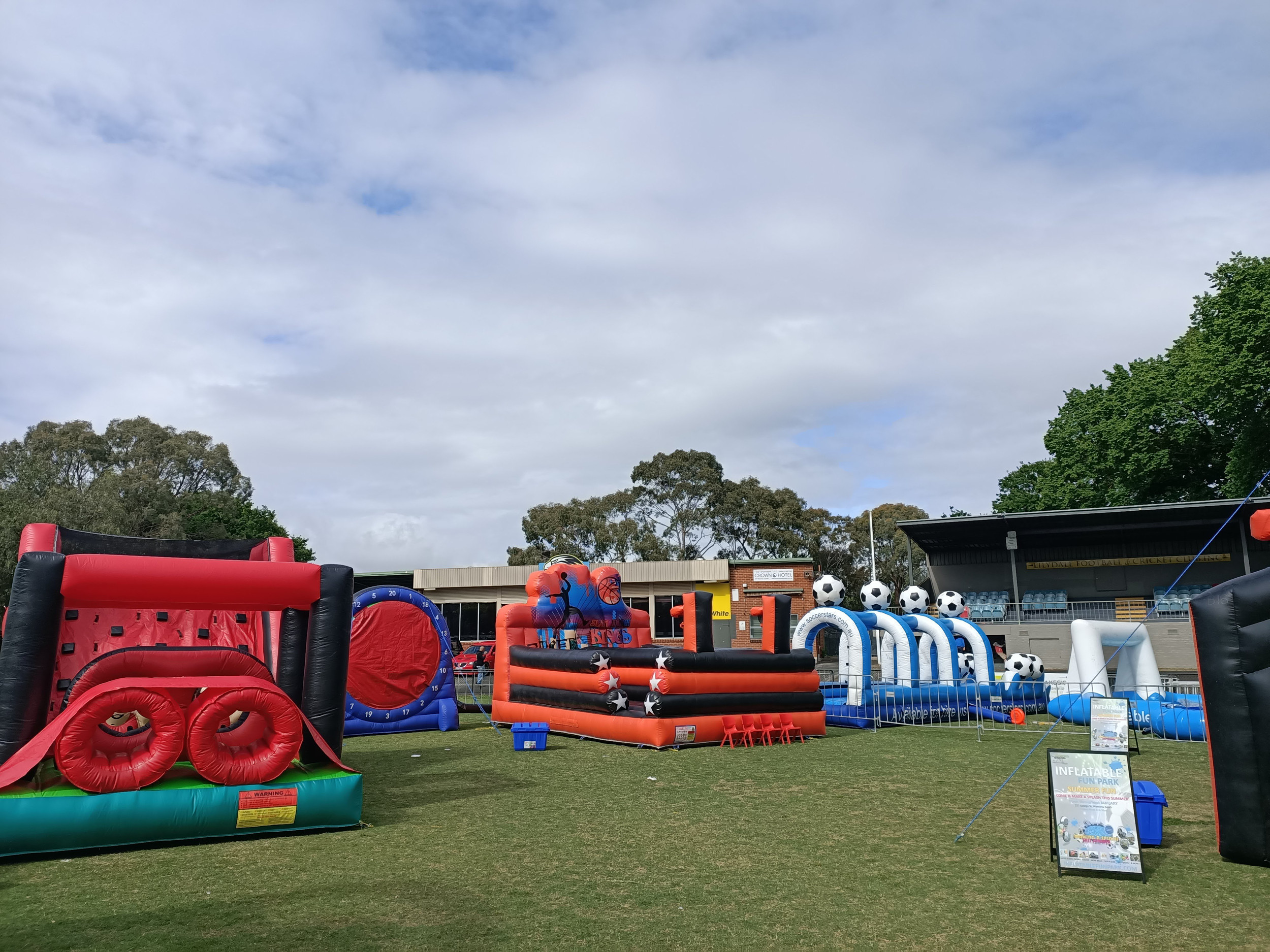 FUNDRAISING | Sports Inflatables