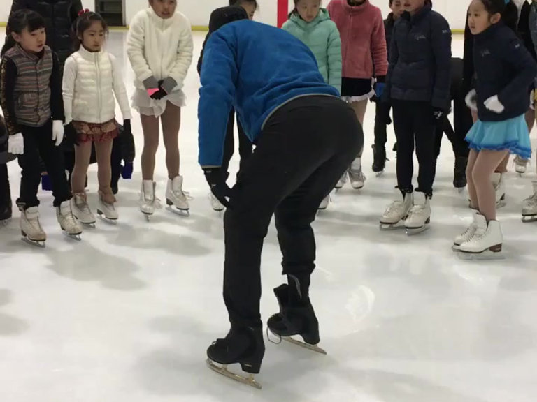 UNLACE SKATES TO PRACTICE FOOT ALIGNMENT