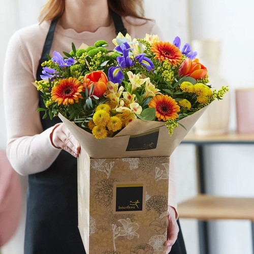 Classic Spring Flowers Bouquet without Lilies | pogleswood-florist