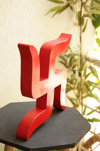 Swastik Table Top | Dejawood