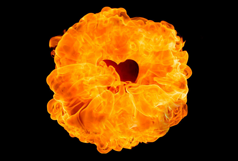 Yekaterinburg Fireball: What Lit the Night Sky of the city of Russia ...