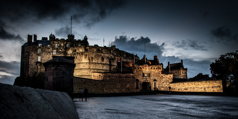 Edinburg Castle: A Castle with a Glorious History and a Haunted Mystery