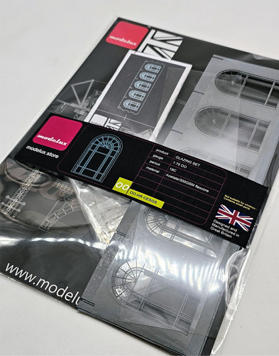 OO Cheltenham Engine Shed 3 Lane Glazing Pack - Grey and Unweathered ...