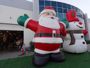 Giant Christmas Inflatables | Creatable Inflatables