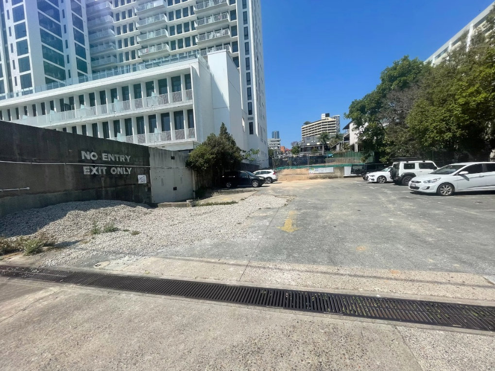 40 Wedd St | Get Parked