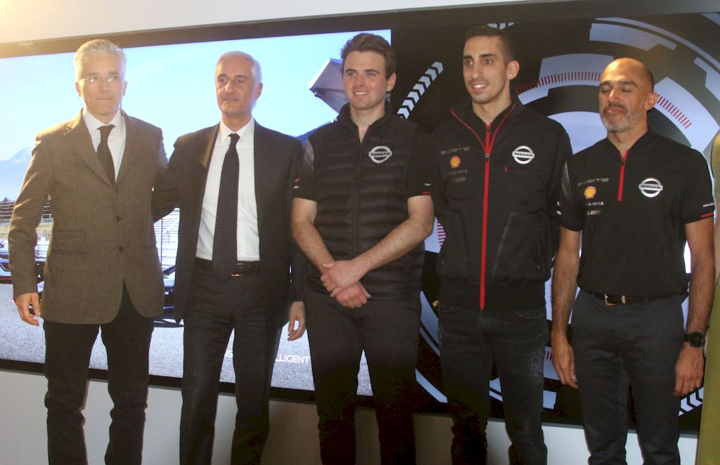 NISSAN: MICHAEL CARCAMO A 360° - RMC Motori