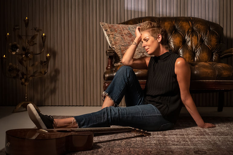 Home | Robin Revier | Singer, Songwriter, Recording Artist