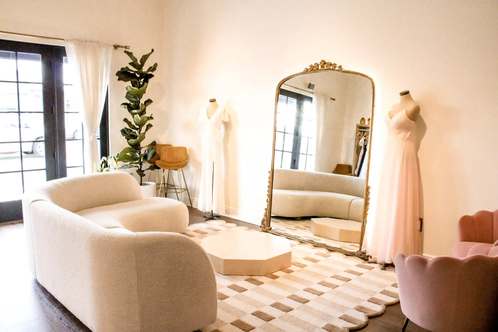 Lemons & Lace | Ventura Bridal Studio