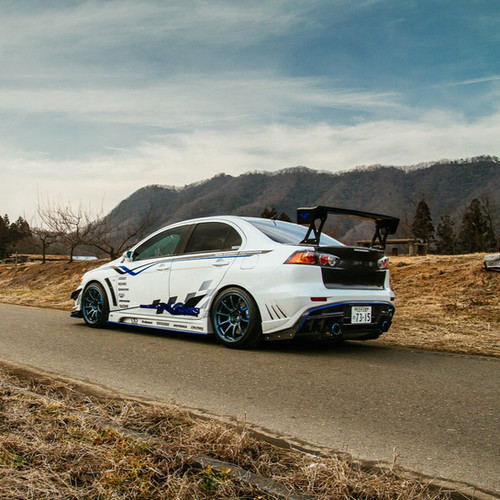 Mitsubishi Lancer - Varis V2 Bodykit | SK Performance