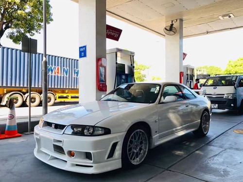 Nissan Skyline GTR R33 - 400R Style Front Lip | SK Performance