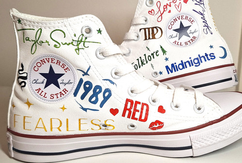 Taylor Swift Converse | mattscustomart