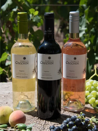 Línea Familia Cecchin | Bodega Cecchin