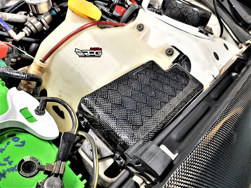 GC Vacuum Carbon Engine Bay Fuse Box Cover | racingproductgroup