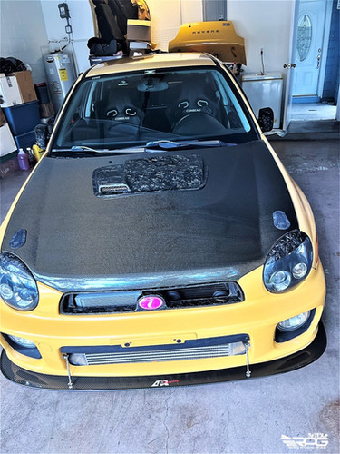 Bugeye Vacuum Forge Carbon Headlight Eyelid Set | racingproductgroup