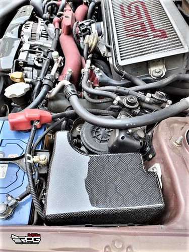 GDF Hawkeye - Vacuum Carbon Engine Bay Fuse Box Cover | racingproductgroup