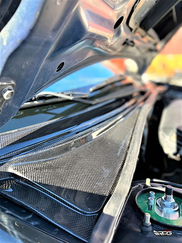 GD Chassis Vacuum Carbon Wiper COWL | racingproductgroup