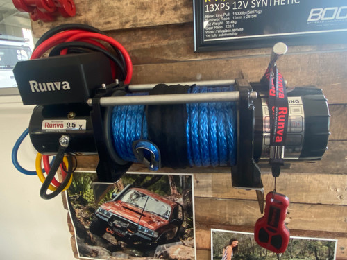 RUNVA WINCH - Synthetic Rope 9500lbs | BOC