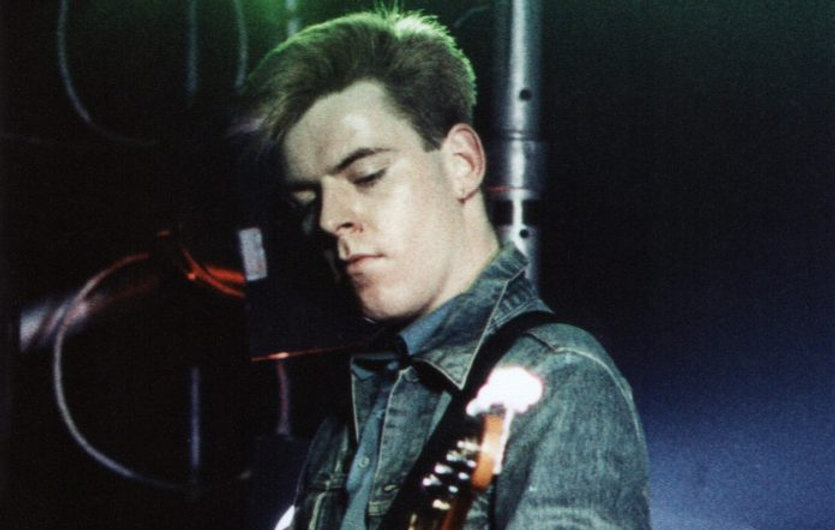 Mural em homenagem a Andy Rourke, dos Smiths, será inaugurado em ...