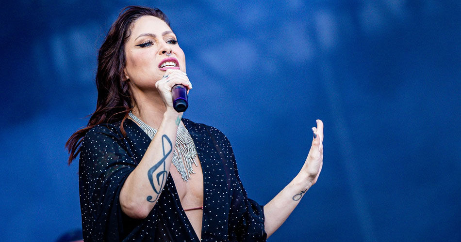 Pitty celebra 20 anos de carreira com lançamento de álbum ao vivo