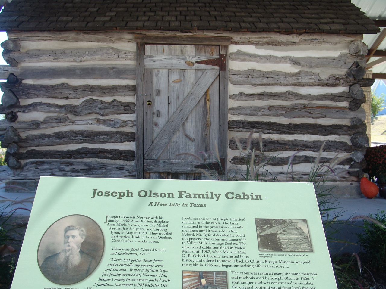 J. Olson Log Cabin | bosque-museum