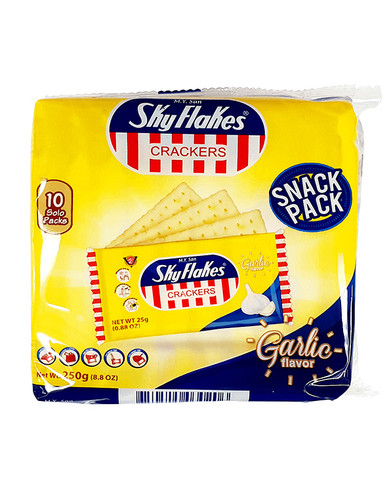 M.Y. San Skyflakes Crackers Garlic in Handy Pack | CEE
