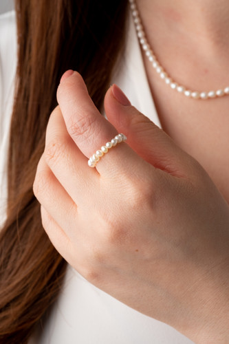 Pretty Pearls Mini Pearl Ring