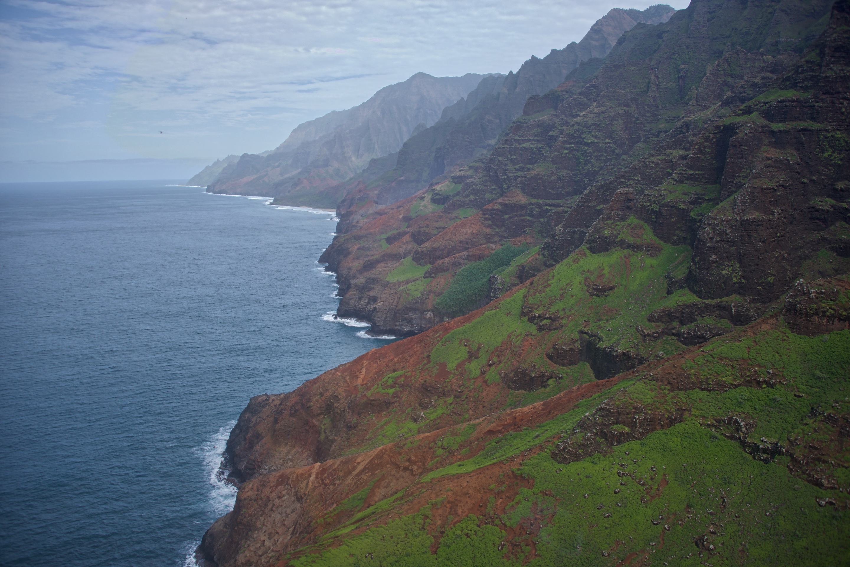 Kauaʽi: jungle, beaches, and very steep cliffs | CFES - Canadian ...