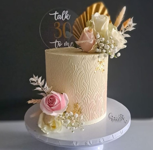 Waves cake stencil | BakeAssist