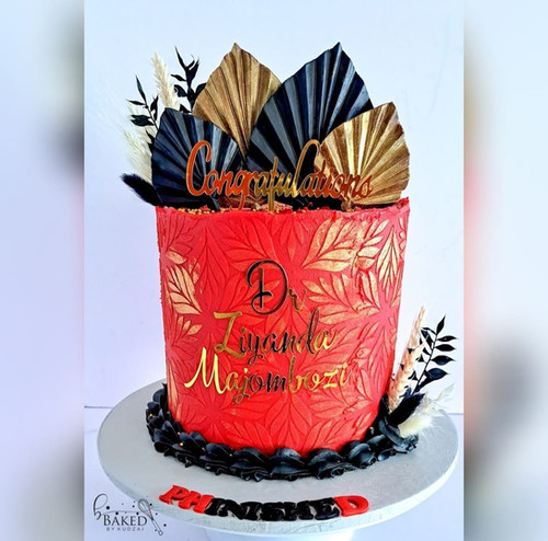 Havana cake stencil | BakeAssist