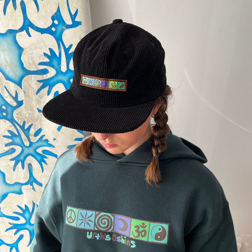 soul cord cap - black | Urth’s Oshins