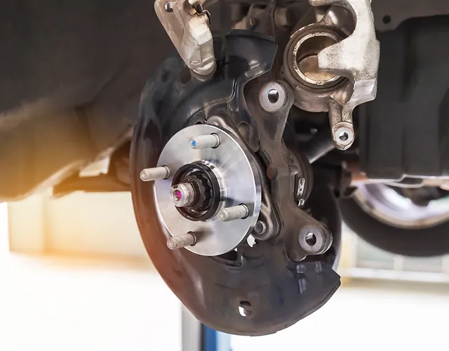 Checking Wheel Hubs - Should They Have Play?