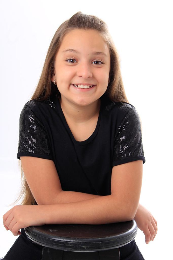 Mari Almeida integra elenco do musical “O Garoto Honesto”