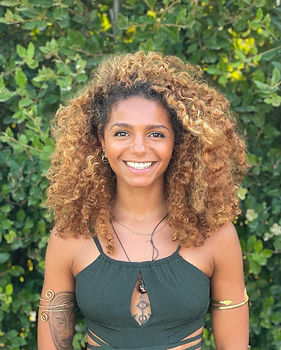 M.POWEREDHEALTH | Coaching by Milou | Health and Wellness Coach