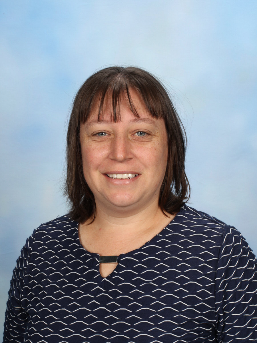 Mrs Melanie Drury