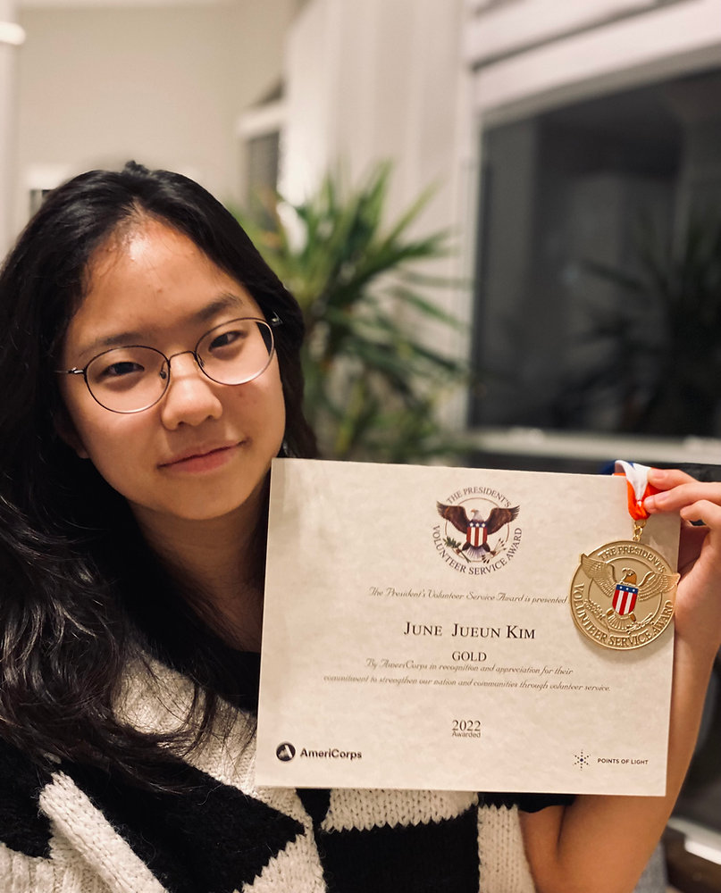 US president Volunteer Award Gold Medal: June Kim(10th)
