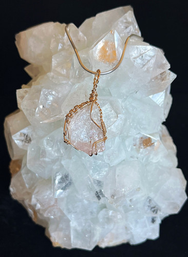 Morganite & Gold Pendant | Starseed Astrology