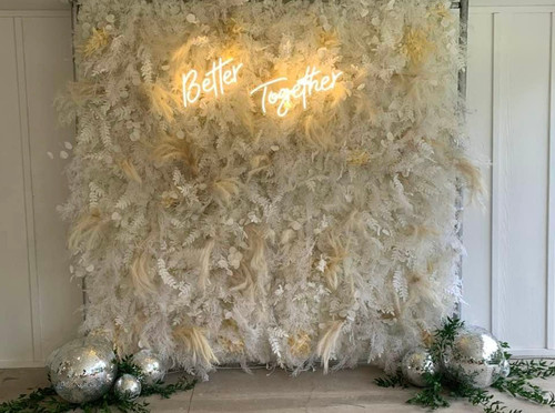 Dried & Pampas Backdrop Wall | aperfectbloom
