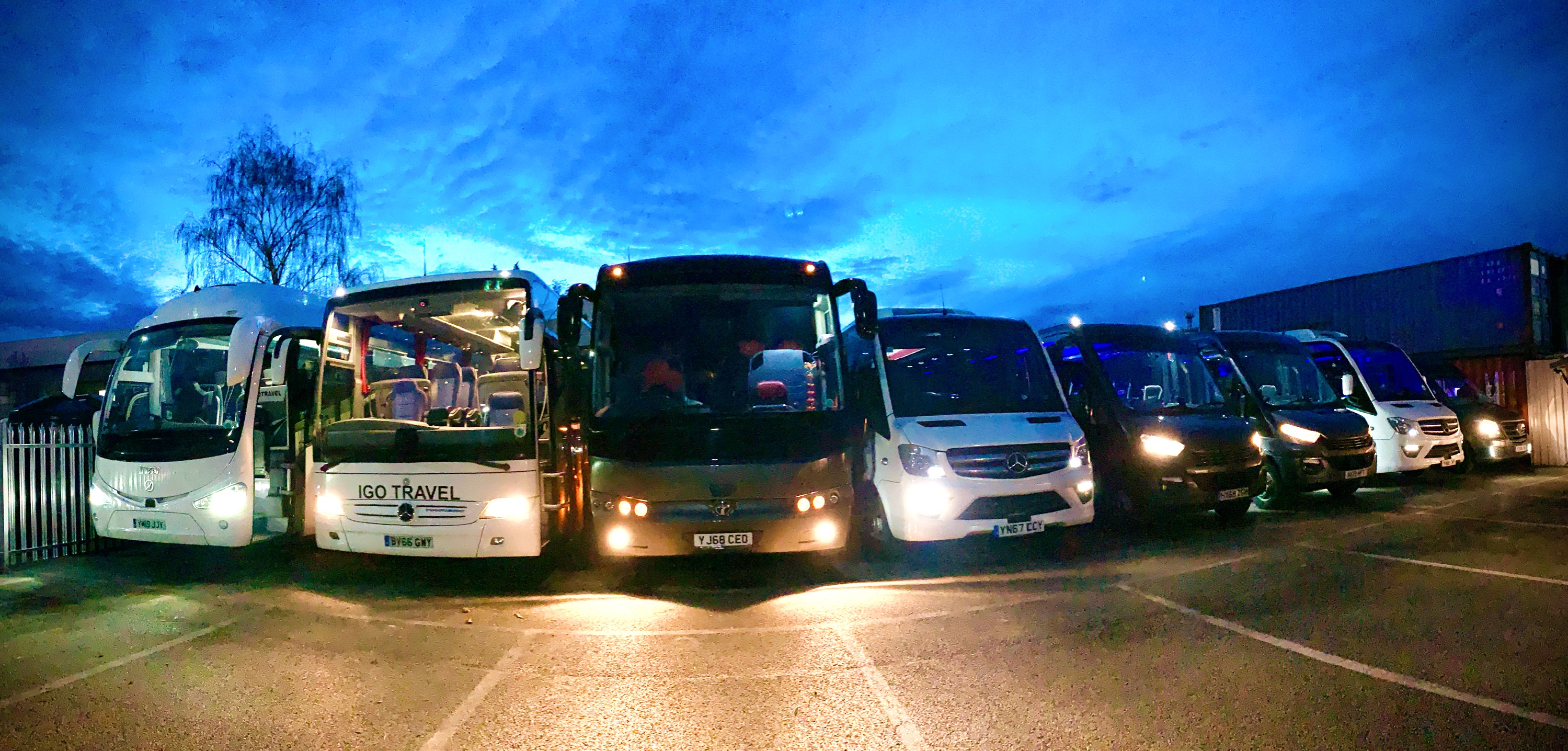 Igo Travel | Executive Minibus & Coach Hire London | London | 英国 一行旅游