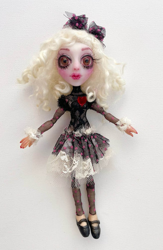 Falling Down the Rabbit Hole by artist Sheri Debow | Lovetts Fine Art ...