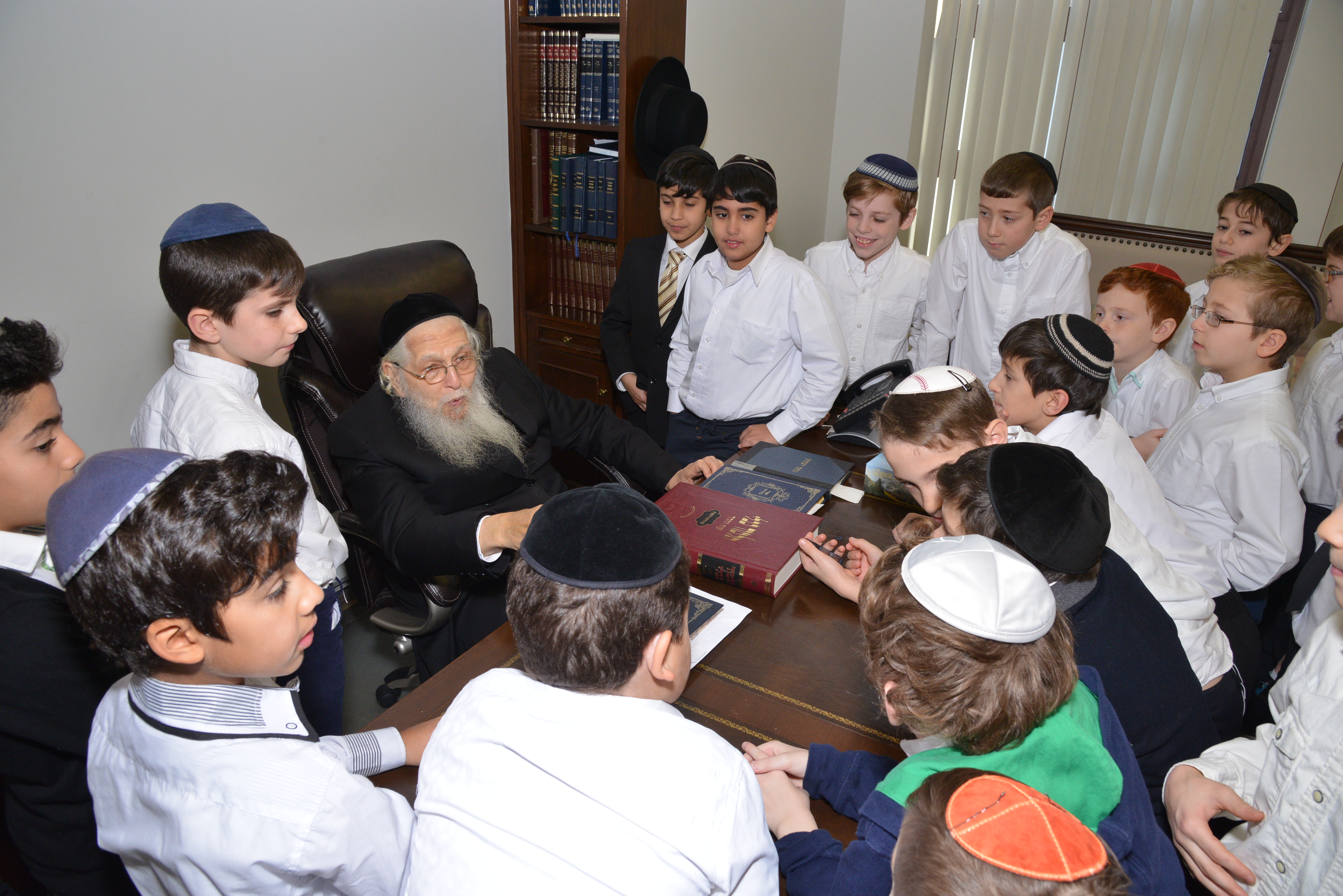 Welcome to YDH! | Brooklyn, NY | Yeshiva Derech HaTorah