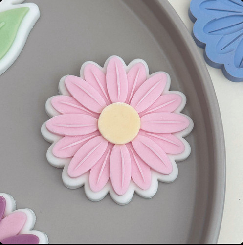 Daisy - PLA embosser and matching cutter | LaserCupboard