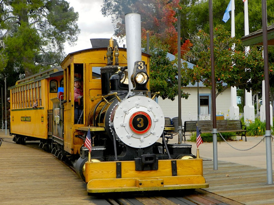 Ride the rails in 2017 on California's 10 best train excursions