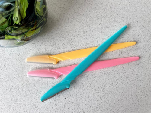 dermaplaning/dermablade razor | StormSister Spatique