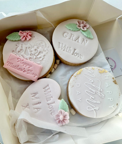 Gran” With Love Personalised Sugar Cookies | CherryCakes