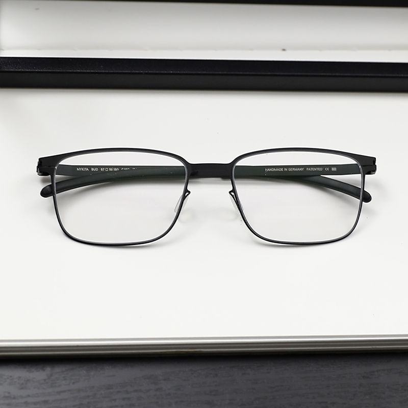 BUD #002 | theWAREHOUSEoptic